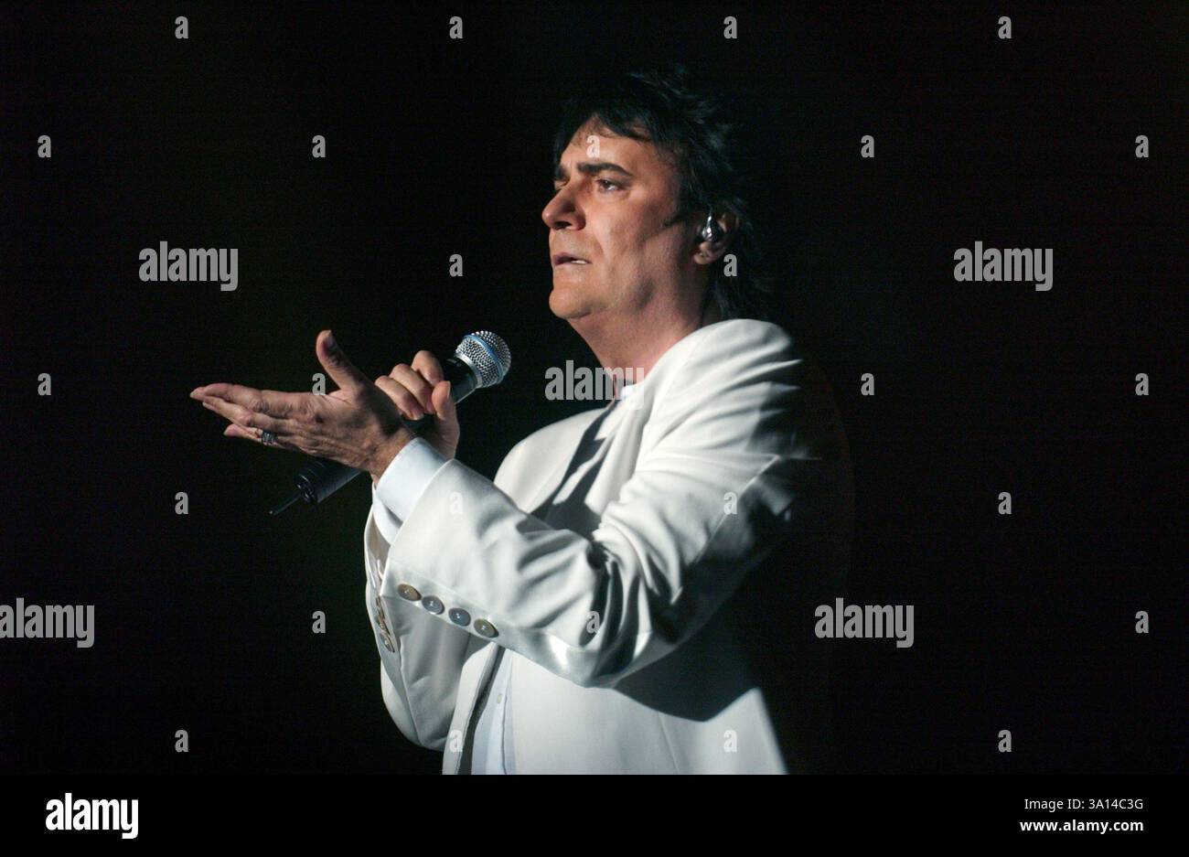 Milan Italy 19/10/2004: Renato Zero,Italian singer,during the live ...