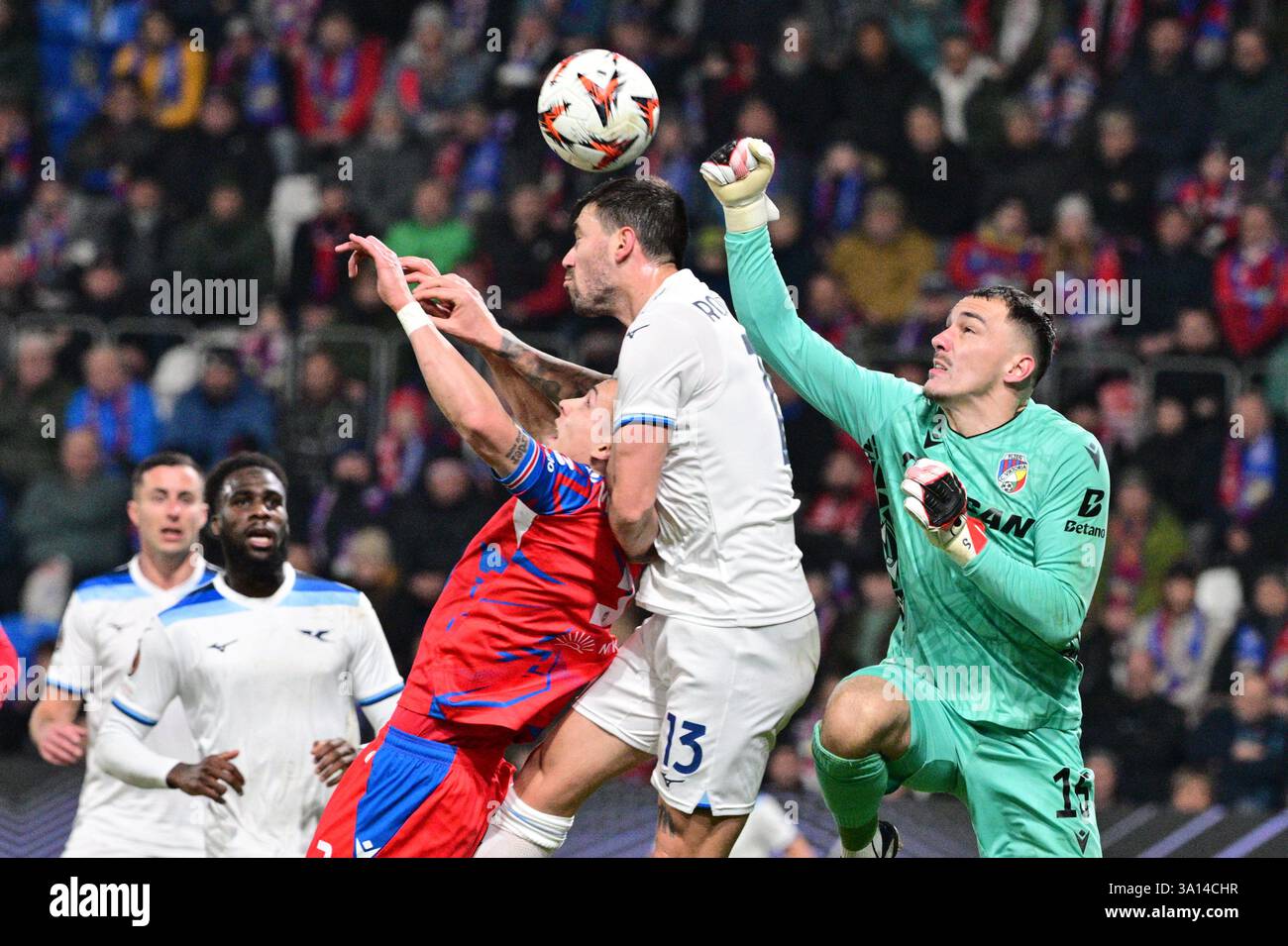 Alessio Romagnoli (Lazio; middle) and goalkeeper Martin Jedlicka (Plzen ...
