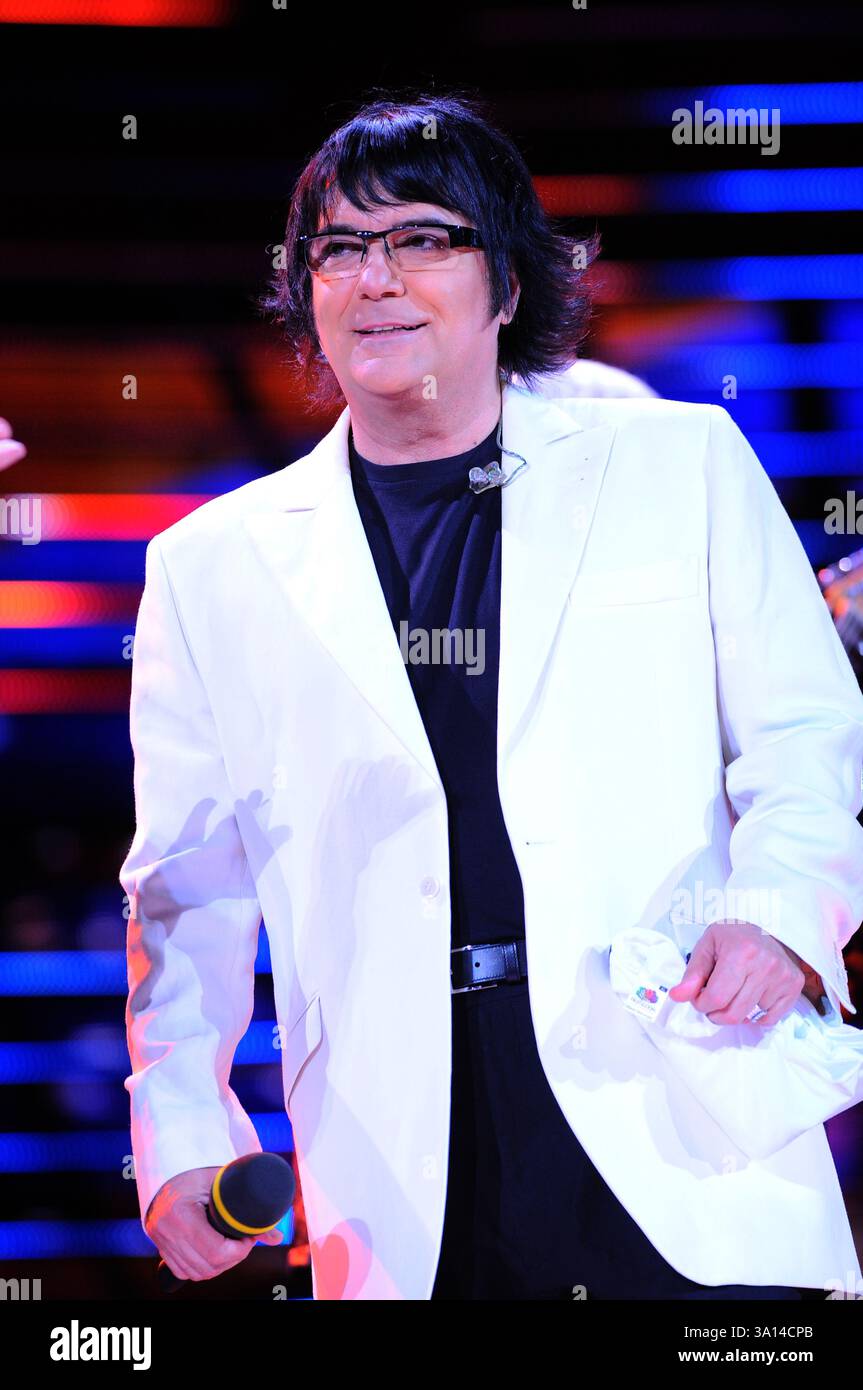 Verona Italy 07/06/2009: Renato Zero,Italian singer,during the live ...