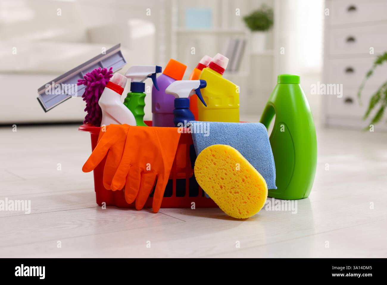 Different cleaning products supplies group hi-res stock photography and ...