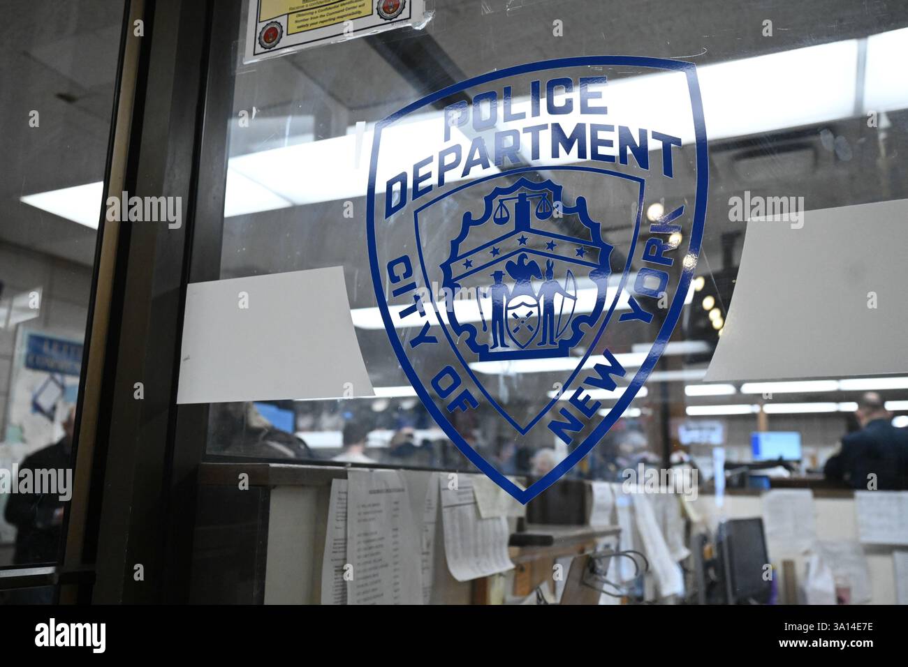 A view of the NYPD 6th Precinct on March 6, 2025 in New York City Stock ...