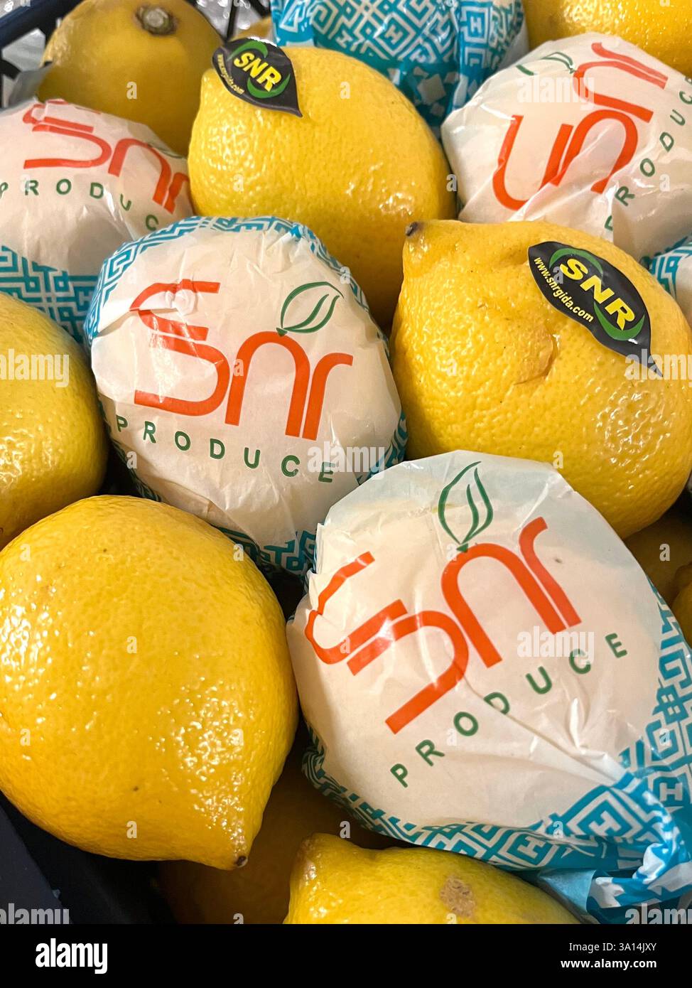 citrus fruits, lemons, SNR produce, product of India, warehouse ...