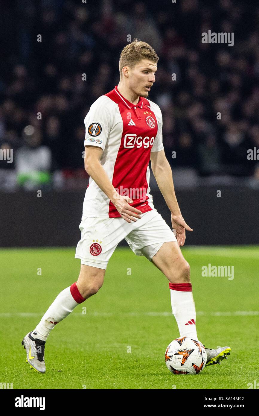 Anton Gaaei (Ajax Amsterdam, 3) UEFA Europa League: Ajax Amsterdam ...