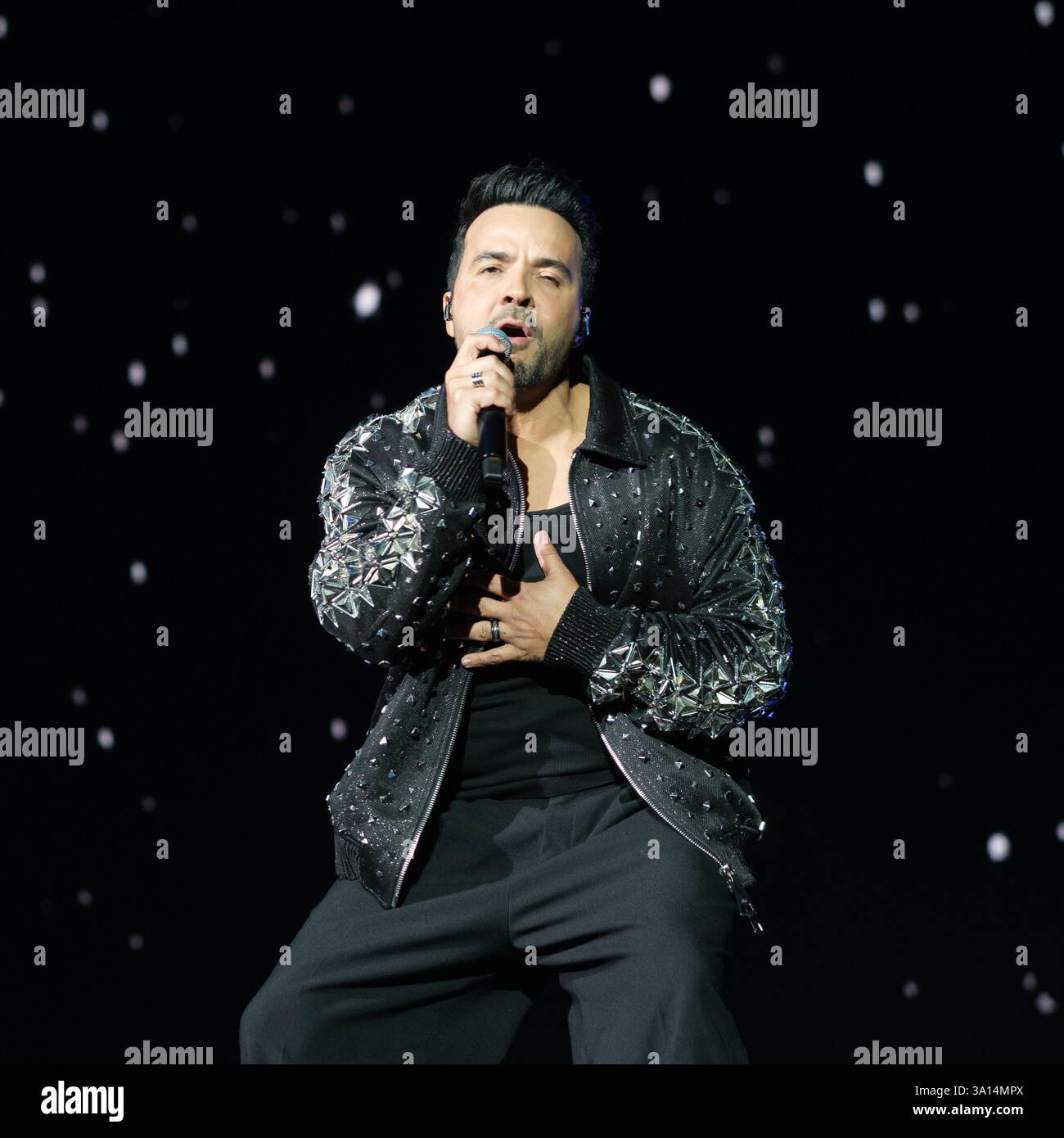 Singer Luis Fonsi actua during his concert at the Movistar Arena on ...