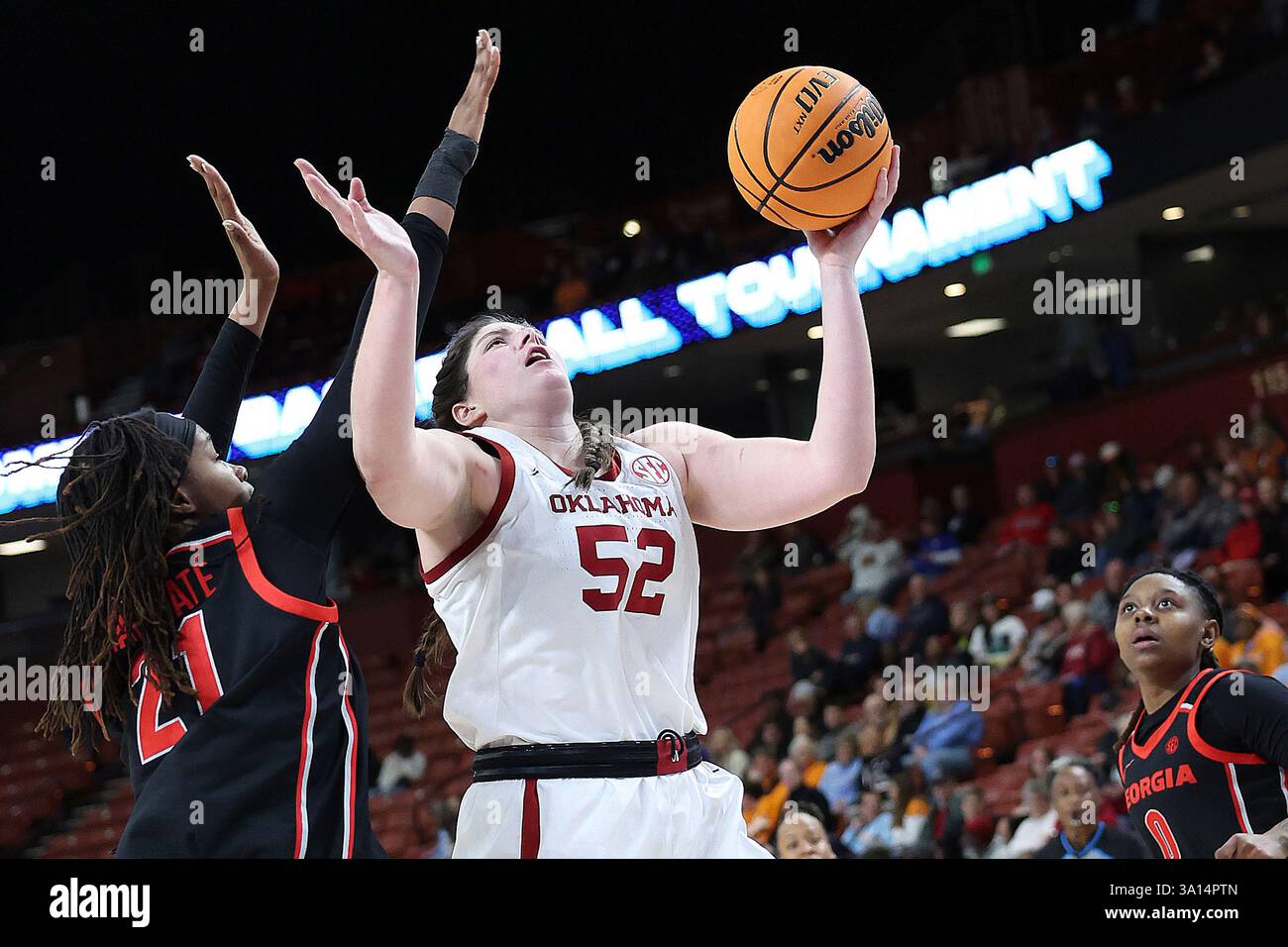 GREENVILLE, SC - MARCH 06: Oklahoma Sooners center Raegan Beers (52 ...