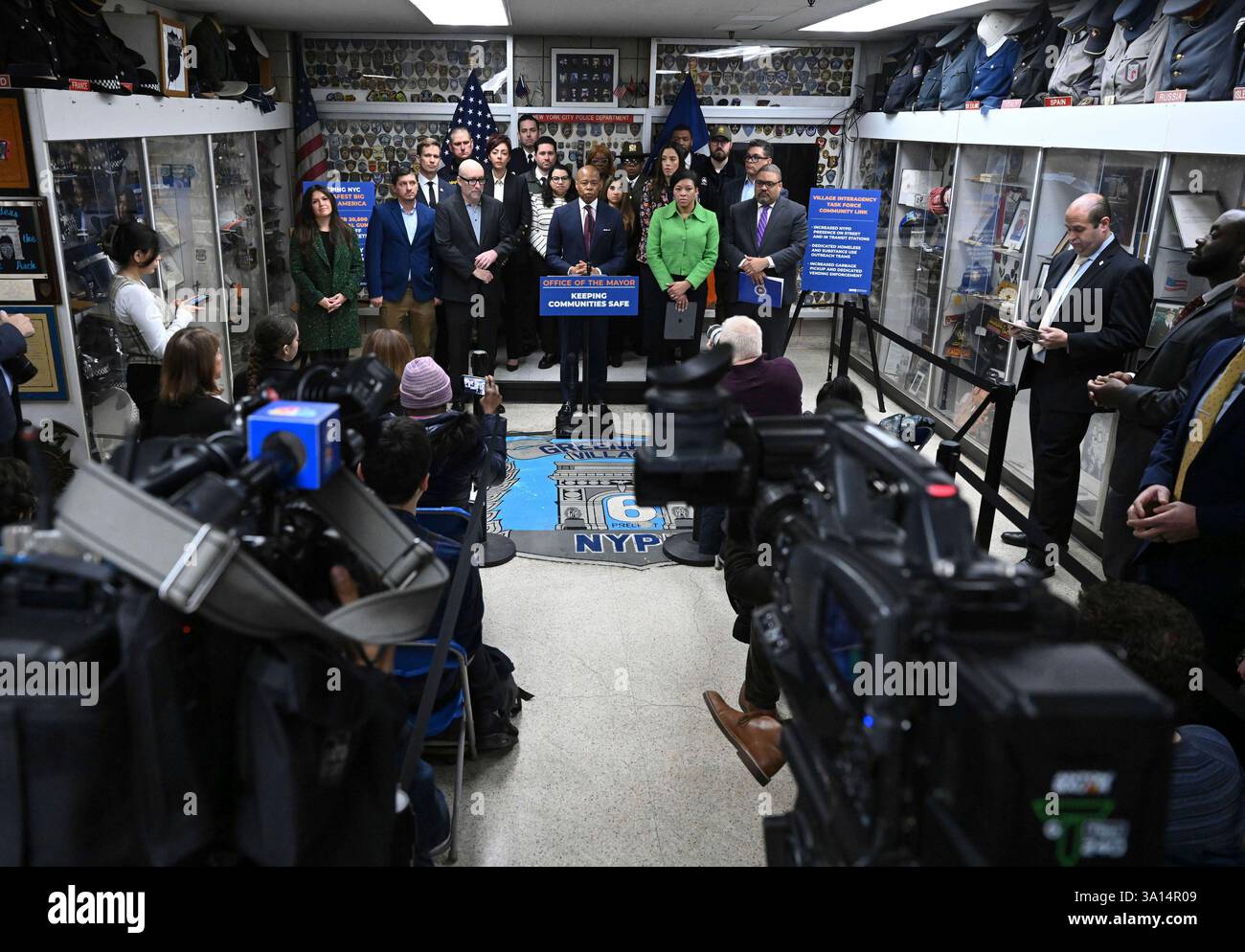 Photo by: zz/NDZ/STAR MAX/IPx 2025 3/6/25 New York City Mayor Eric ...