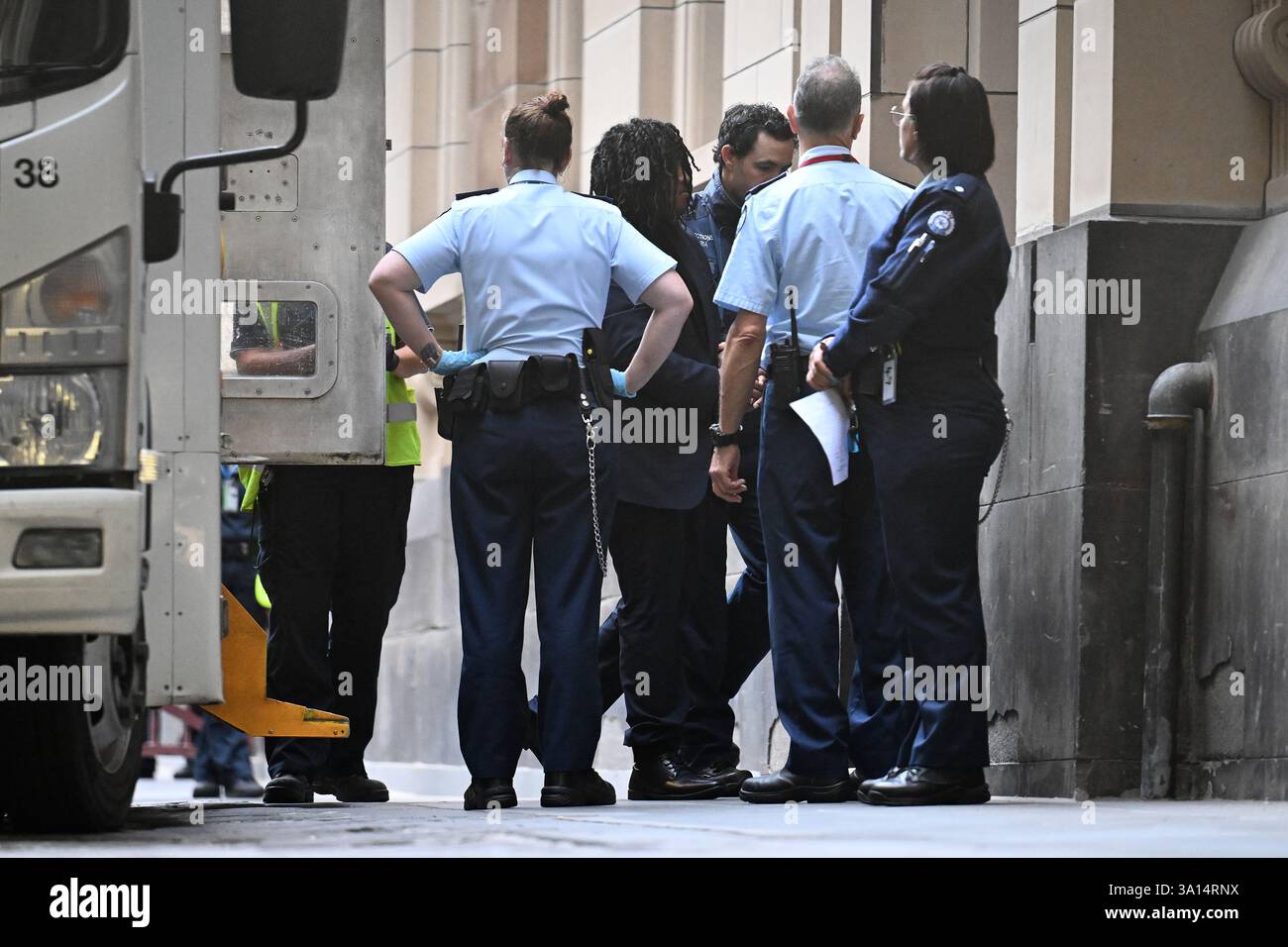 Melbourne, Australia. 07th Mar, 2025. Teamrat Kassa (2nd left) arrives ...