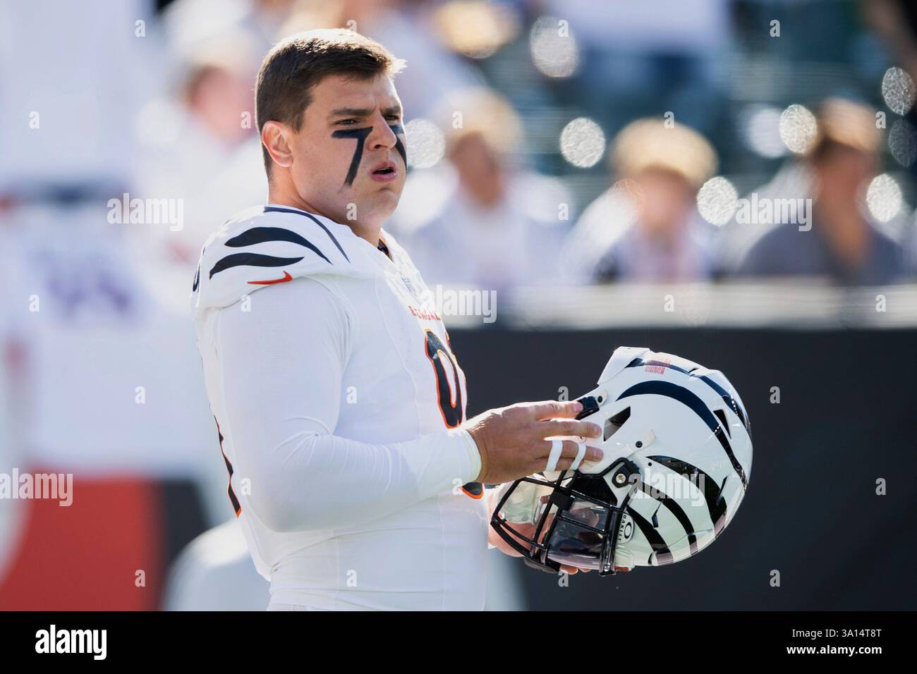 FILE - Cincinnati Bengals defensive end Trey Hendrickson (91) warms up ...