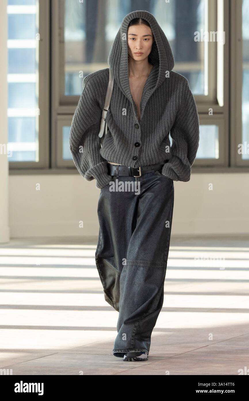 Model Chu Wong walks on the runway during the Stella McCartney Ready to ...