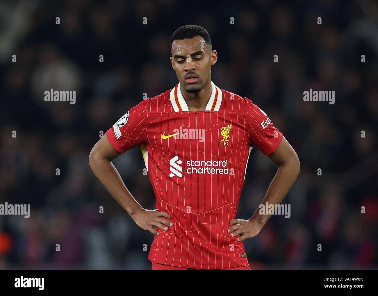 Paris, France. 5th Mar, 2025. Ryan Gravenberch of Liverpool during the ...