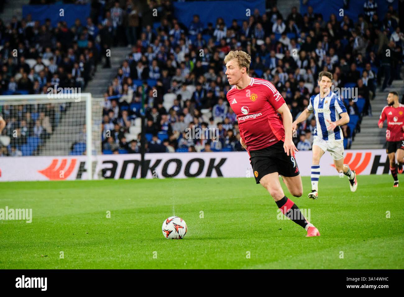 Rasmus hojlund 2025 manchester united hi-res stock photography and ...