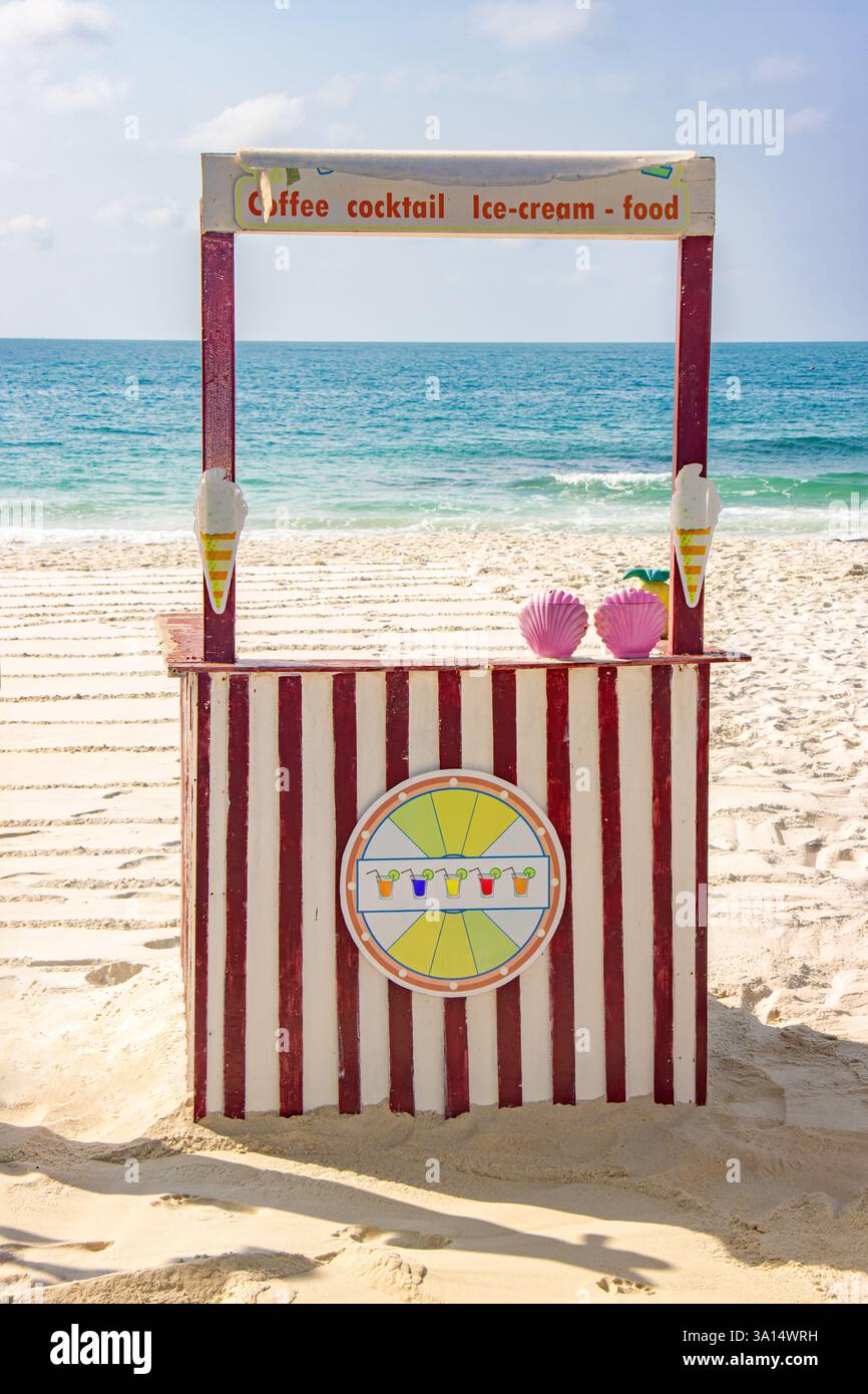 Wooden kiosk offering snacks on the sea beach Stock Photo - Alamy