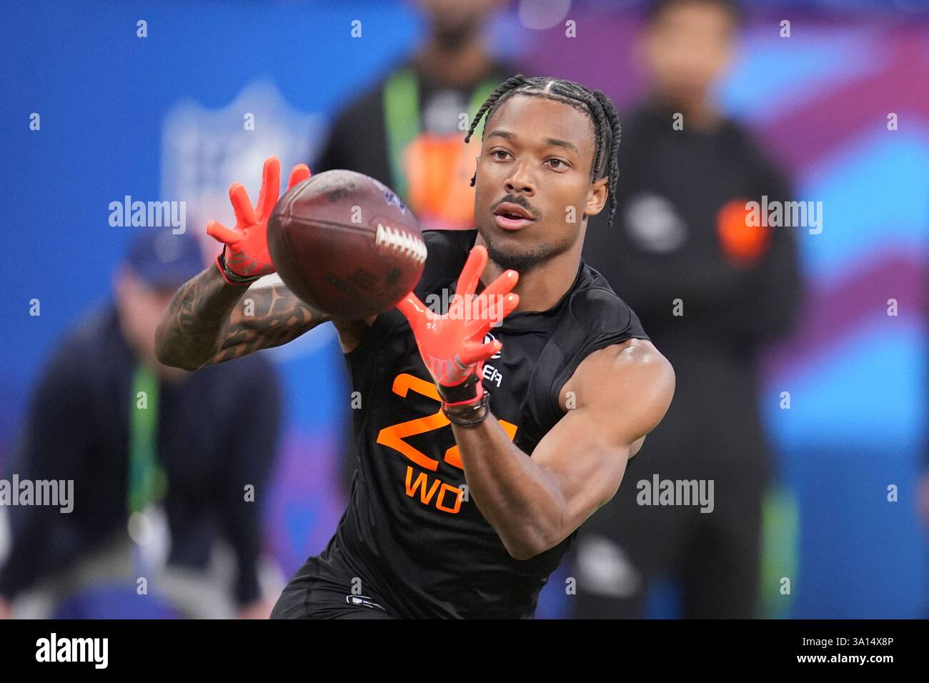 Oregon wide receiver Tez Johnson runs a drill at the NFL football ...
