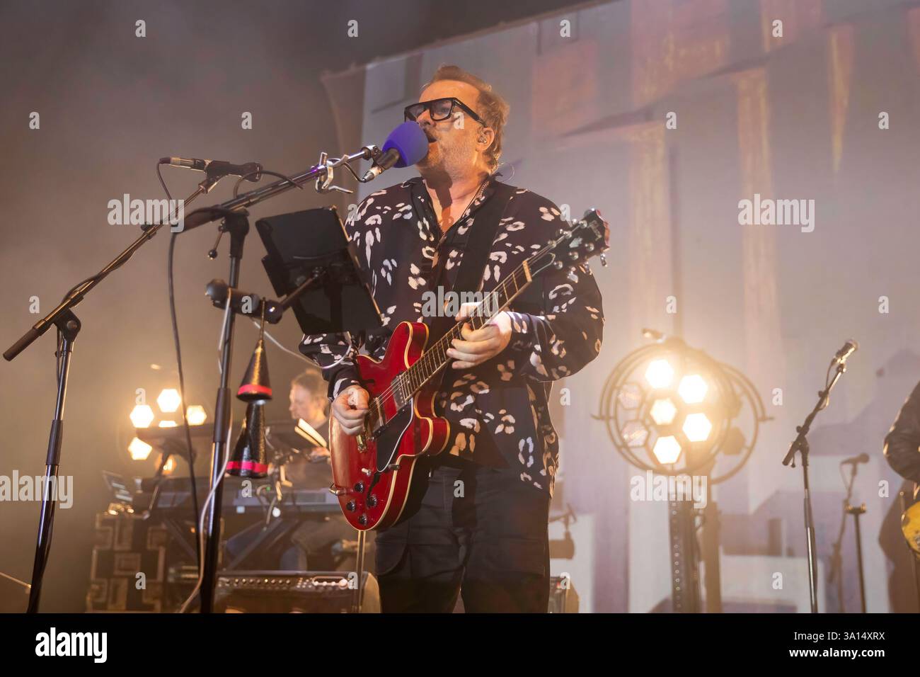 Manchester, England, 6th March, 2025. Doves playing the first of two ...