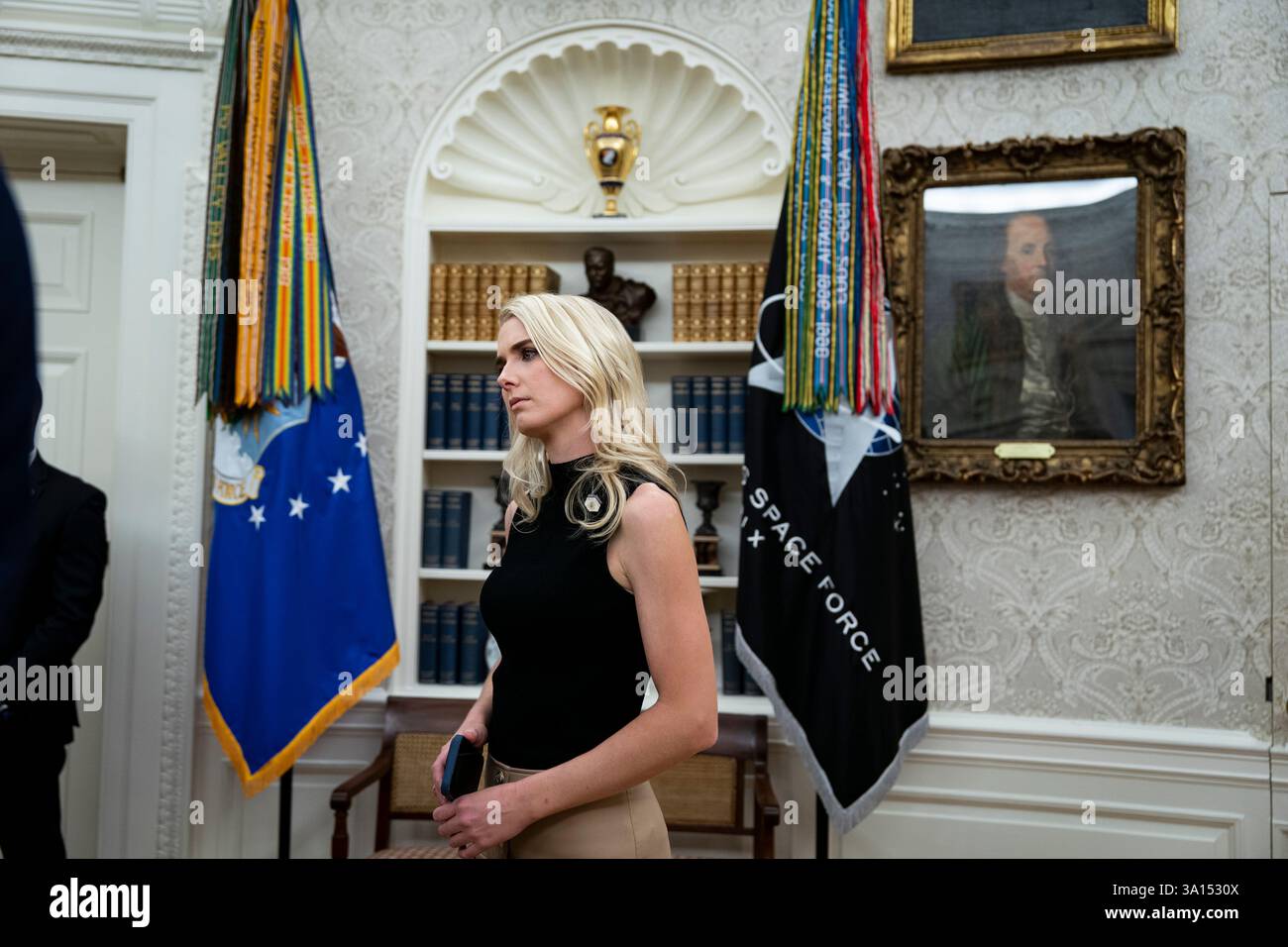 Natalie harp hi-res stock photography and images - Alamy