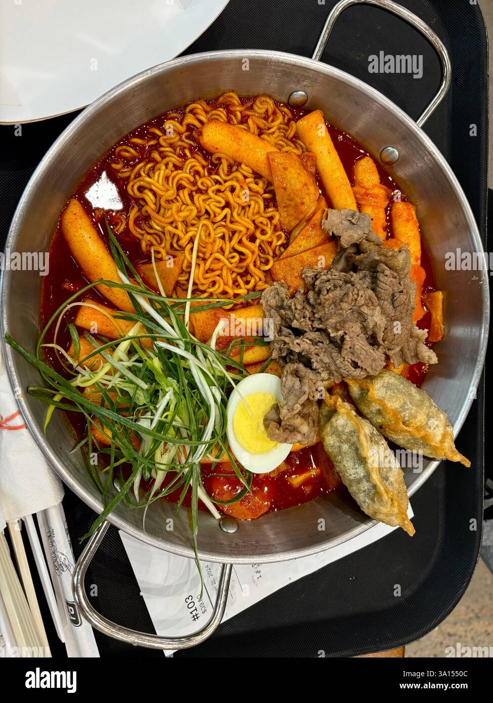 Spicy tteokbokki rice cakes hi-res stock photography and images - Alamy