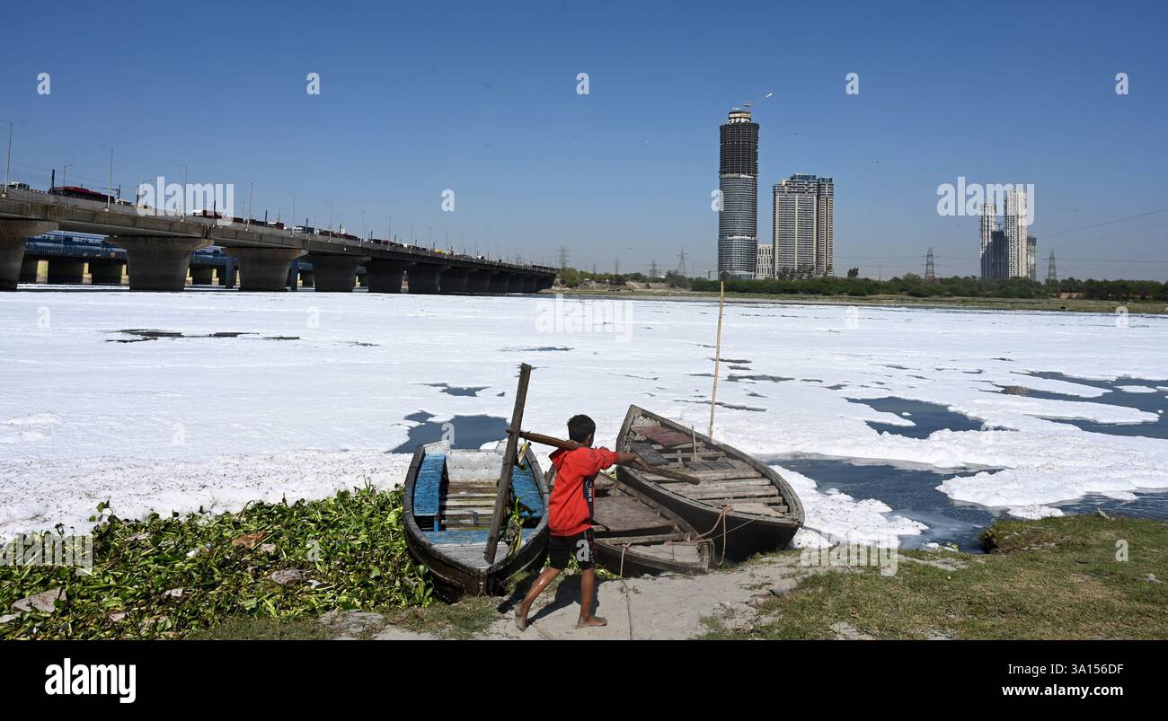 NEW DELHI, INDIA - MARCH 5: Toxic foam floating over Yamuna River near ...