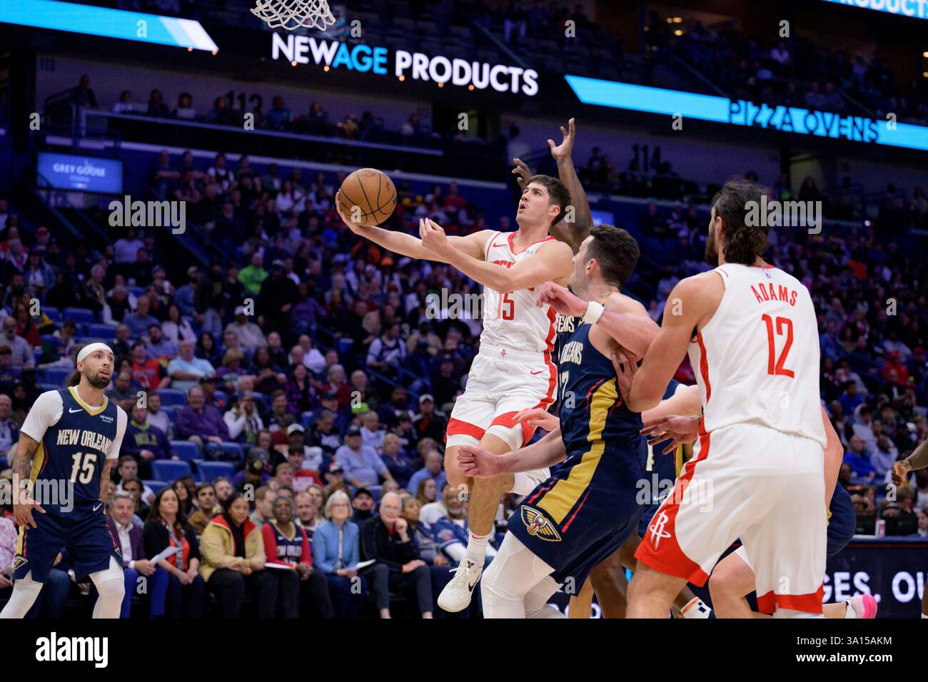 Houston Rockets guard Reed Sheppard (15) shoots against the New Orleans ...