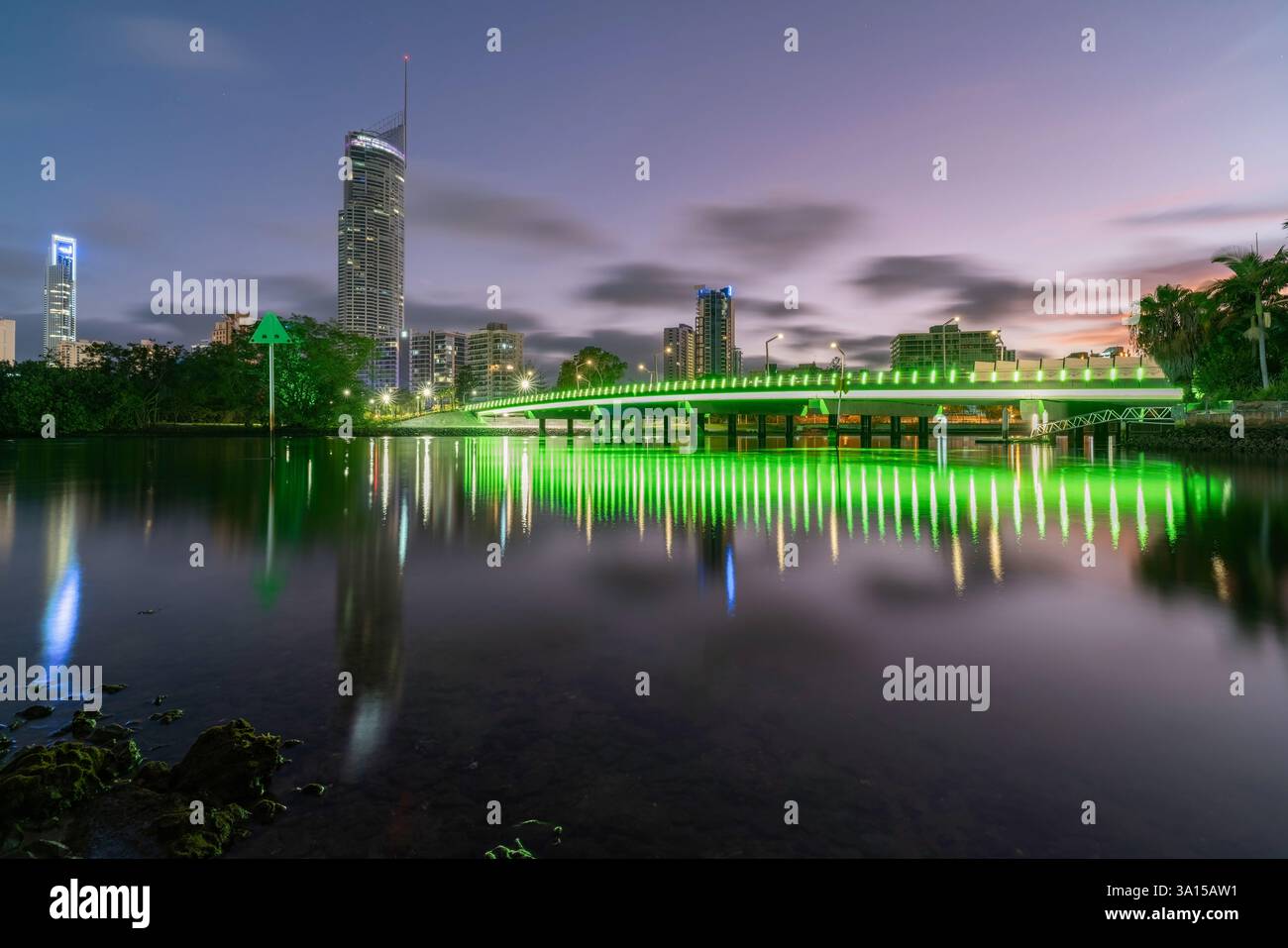 The Gold Coast's isle of capri bridge over the Nerang River Stock Photo ...