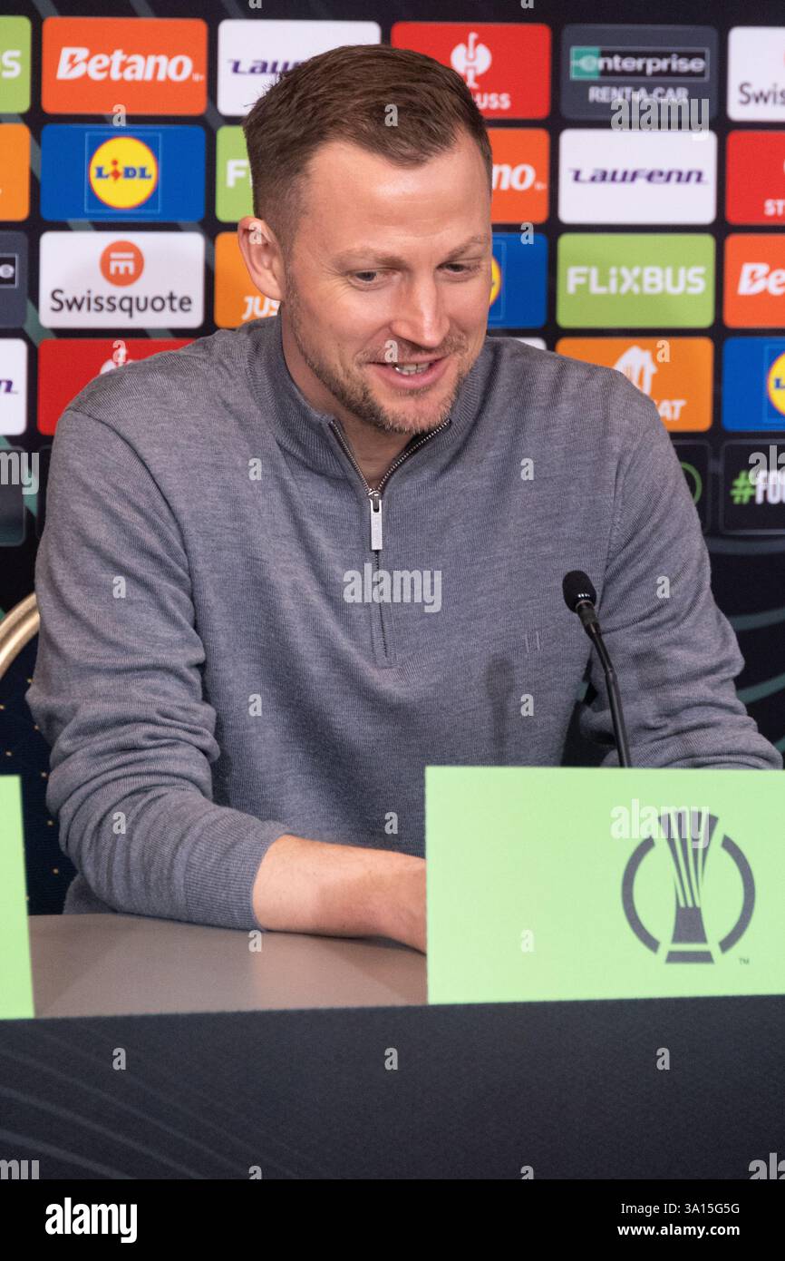 Copenhagen, Denmark. 06th Mar, 2025. Copenhagen's coach Jacob Neestrup ...