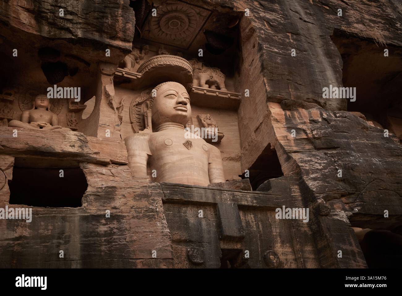 Ancient Jain statue in Gwalior city, India Stock Photo - Alamy