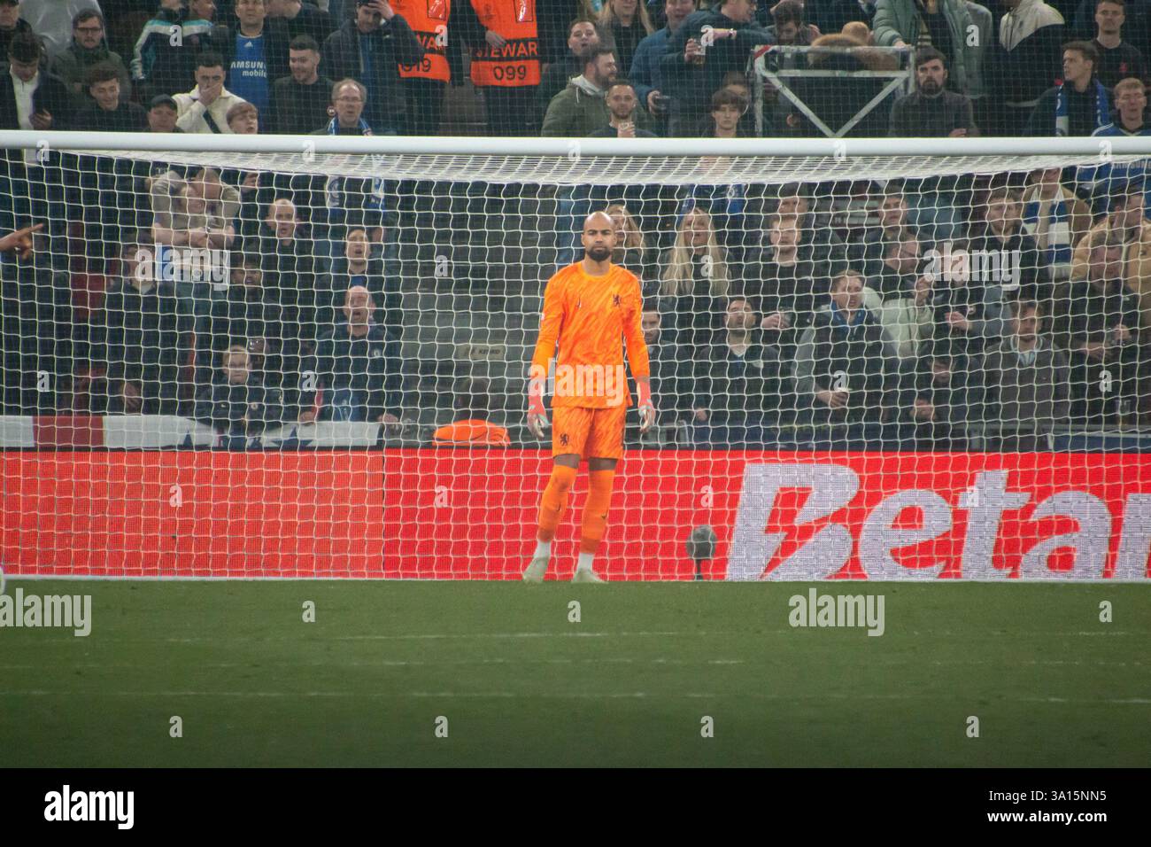 Copenhagen, Denmark. 06th Mar, 2025. Goalkeeper Robert Sanchez of ...