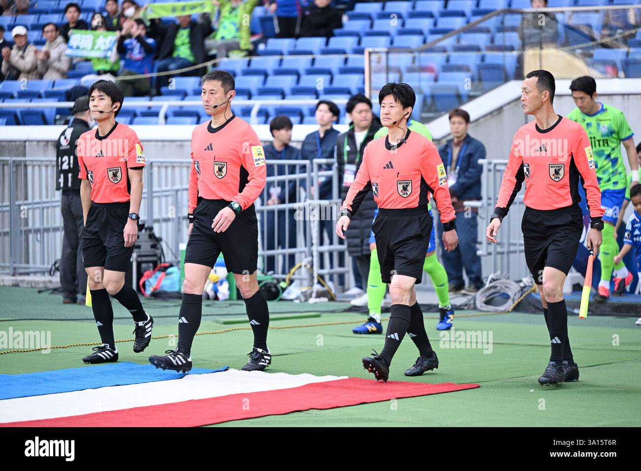 Yoshiro Imamura (Referee), MARCH 1, 2025 - Football / Soccer : 2025 J1 League match between ...