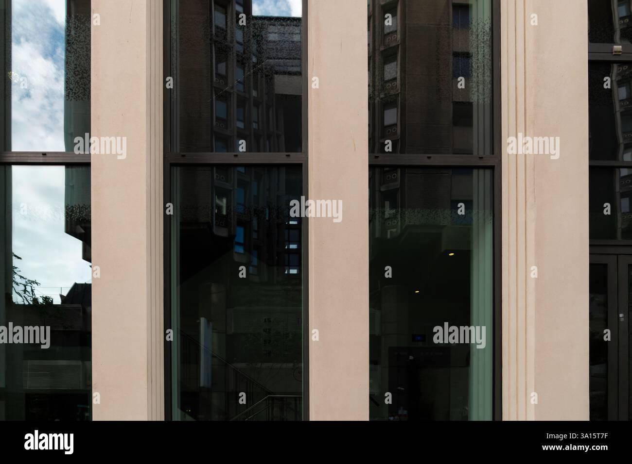 A contemporary glass structure refracts the energy of urban ...
