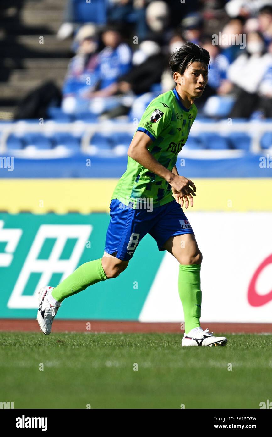 Nissan Stadium, Kanagawa, Japan. 1st Mar, 2025. Kazunari Ono (Bellmare), MARCH 1, 2025 ...