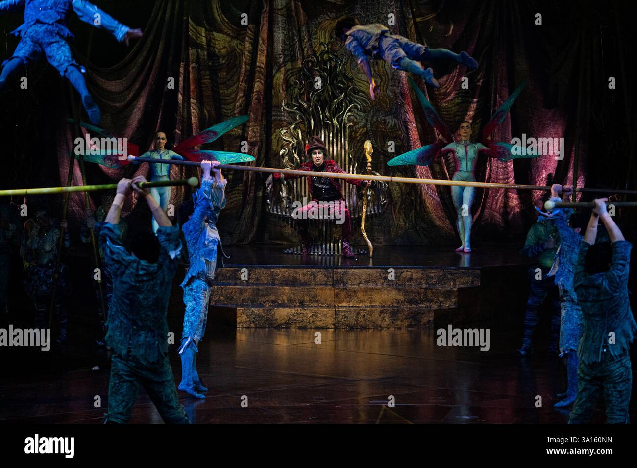 Rome, ITALY: Artists of the Cirque du Soleil perform during their new ...