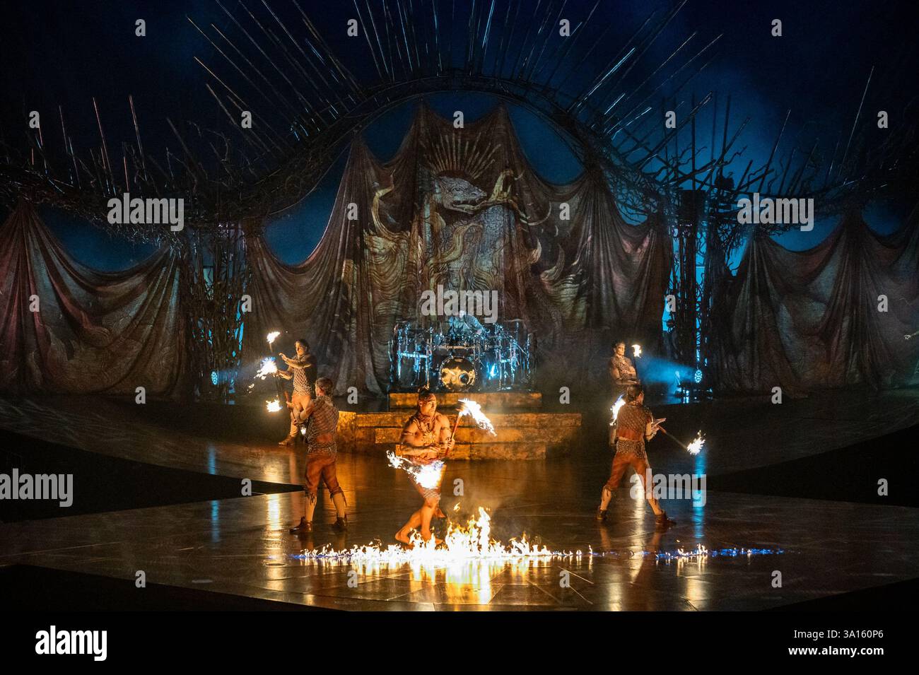 Rome, ITALY: Artists of the Cirque du Soleil perform during their new ...