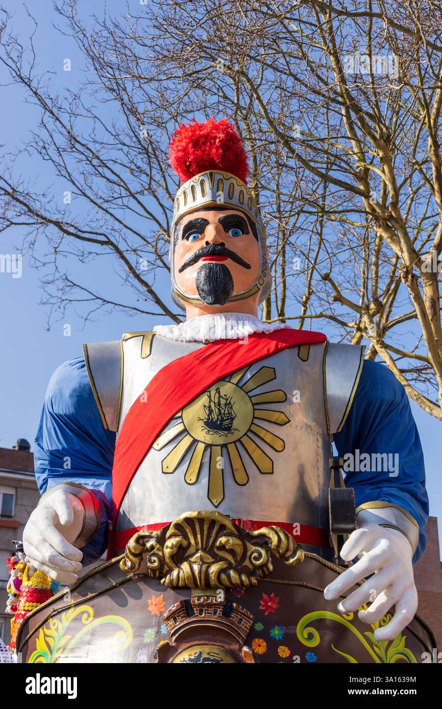 Giants of dunkerque carnival hi-res stock photography and images - Alamy