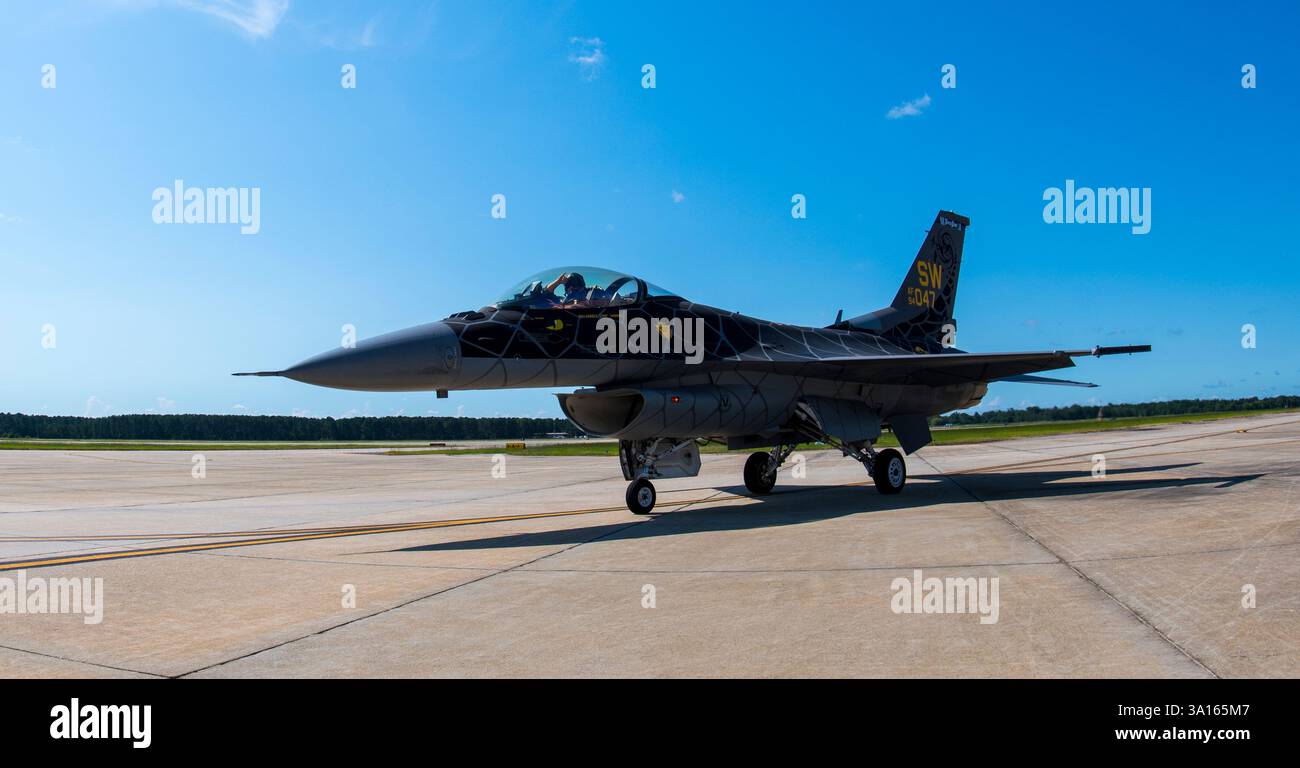 U.S. Air Force Maj. Garret "Toro" Schmitz, F-16 Viper Demonstration ...