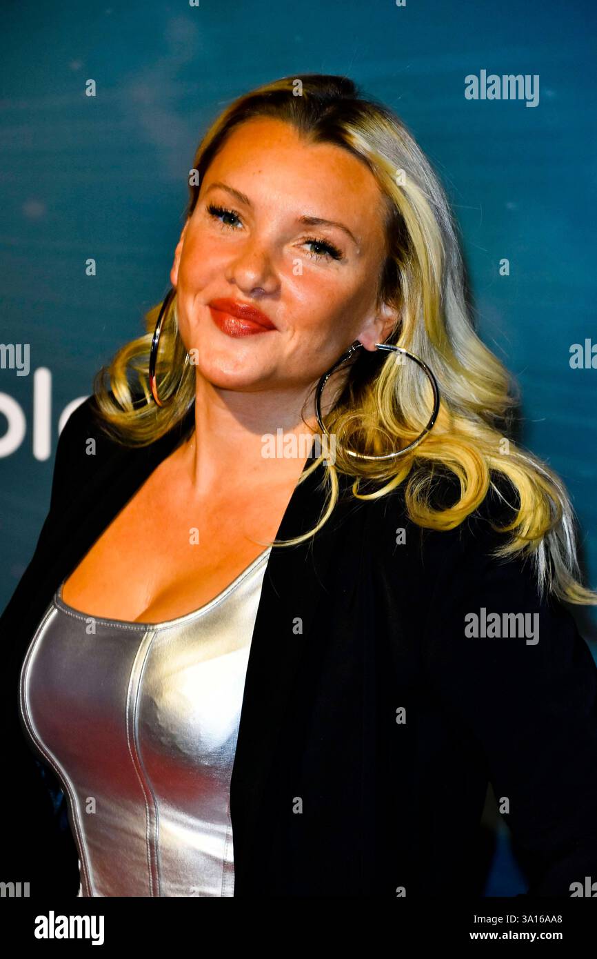 Evelyn Maria Burdecki deutsche Reality-TV-Teilnehmerin auf dem Roten ...