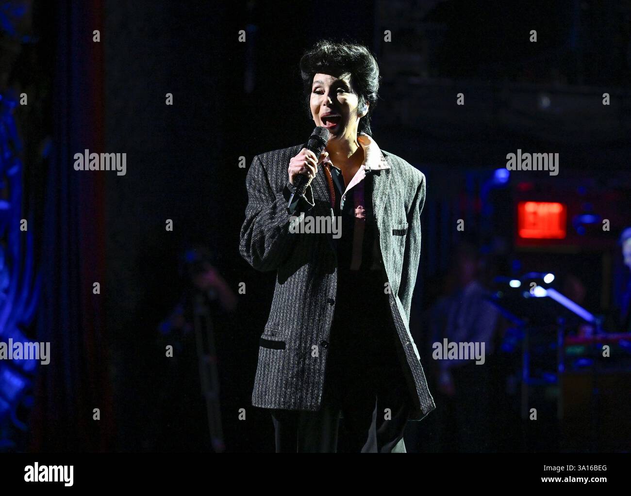 Cher performs at the 9th annual Love Rocks NYC concert benefiting God's ...