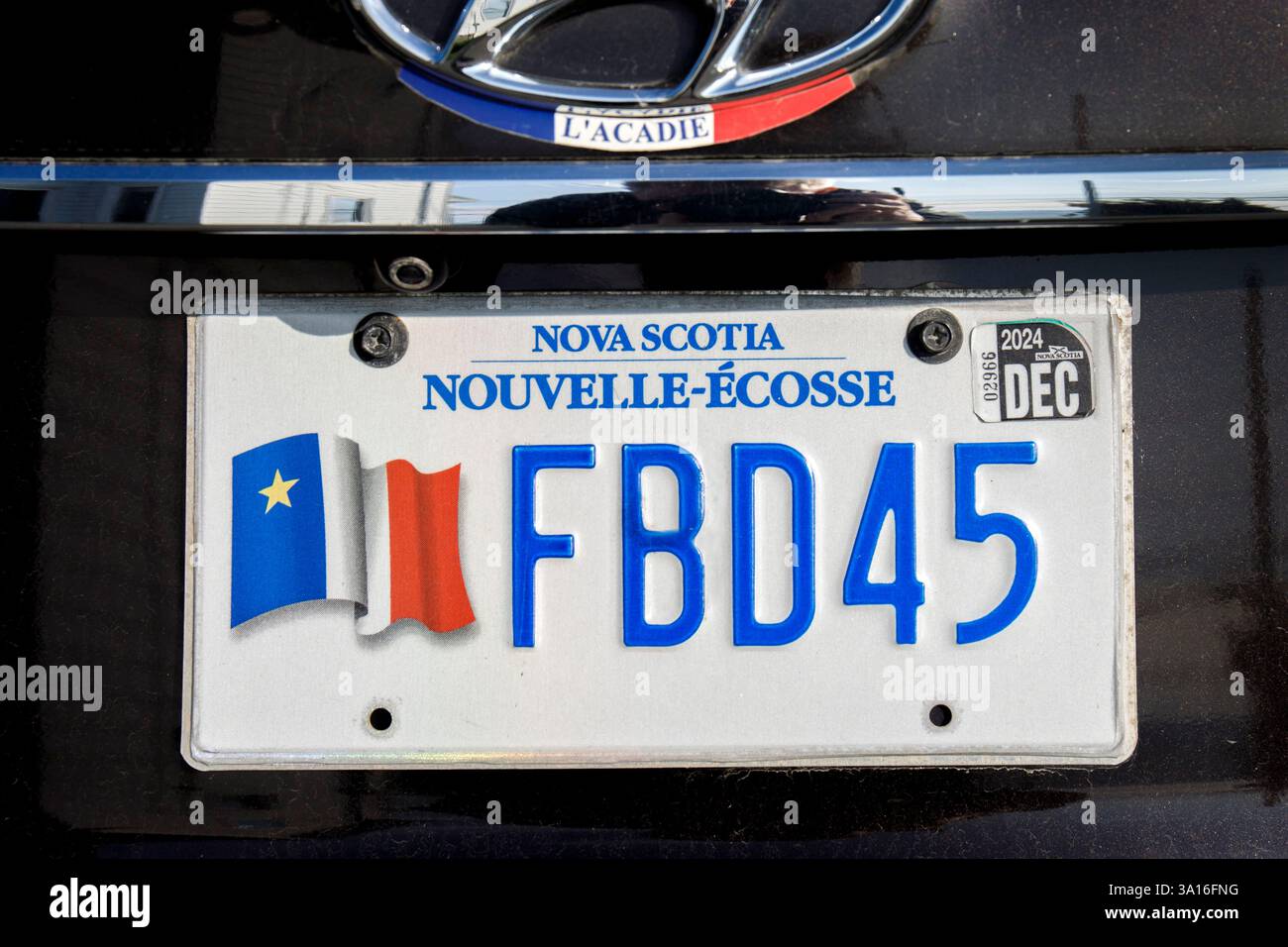 Car license plate nova scotia hi-res stock photography and images - Alamy