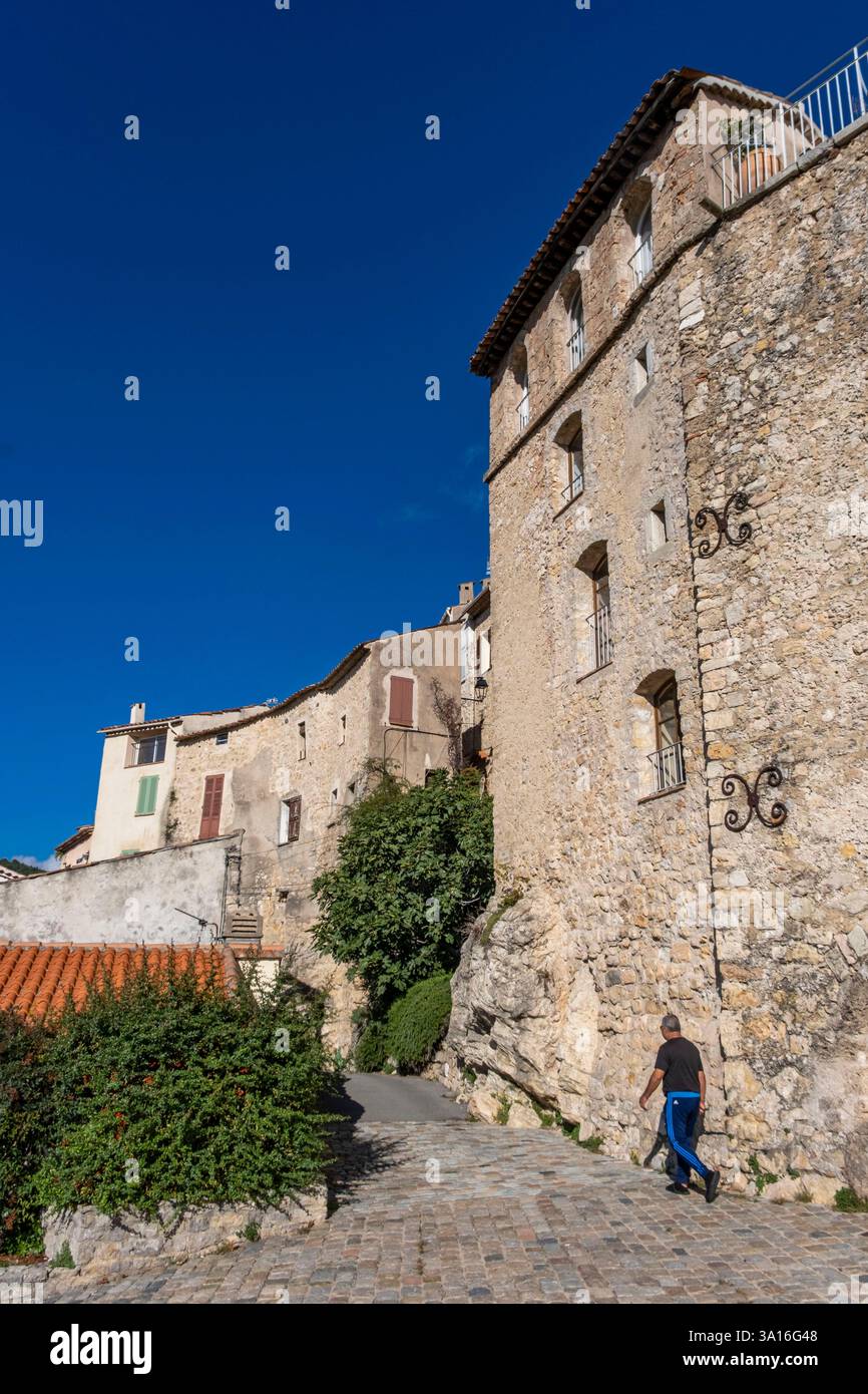 France, Var, Bargemon, medieval enclosure, ramparts and gates from the ...