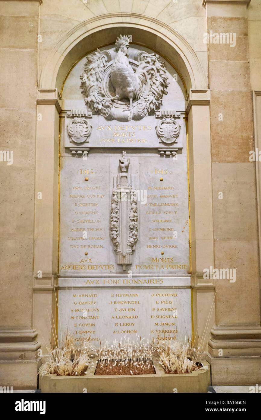 France, Paris, area classified as World Heritage by UNESCO, Palais ...