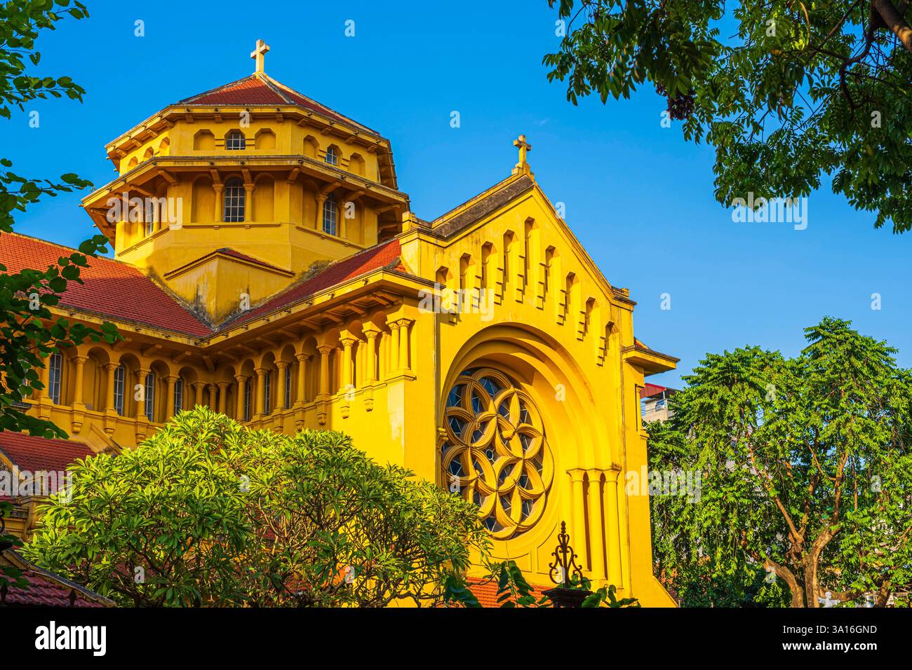 Vietnam, Hanoi, Ba Dinh district, Art Deco style Cua Bac church built ...