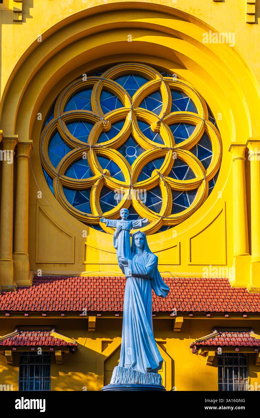 Vietnam, Hanoi, Ba Dinh district, Art Deco style Cua Bac church built ...