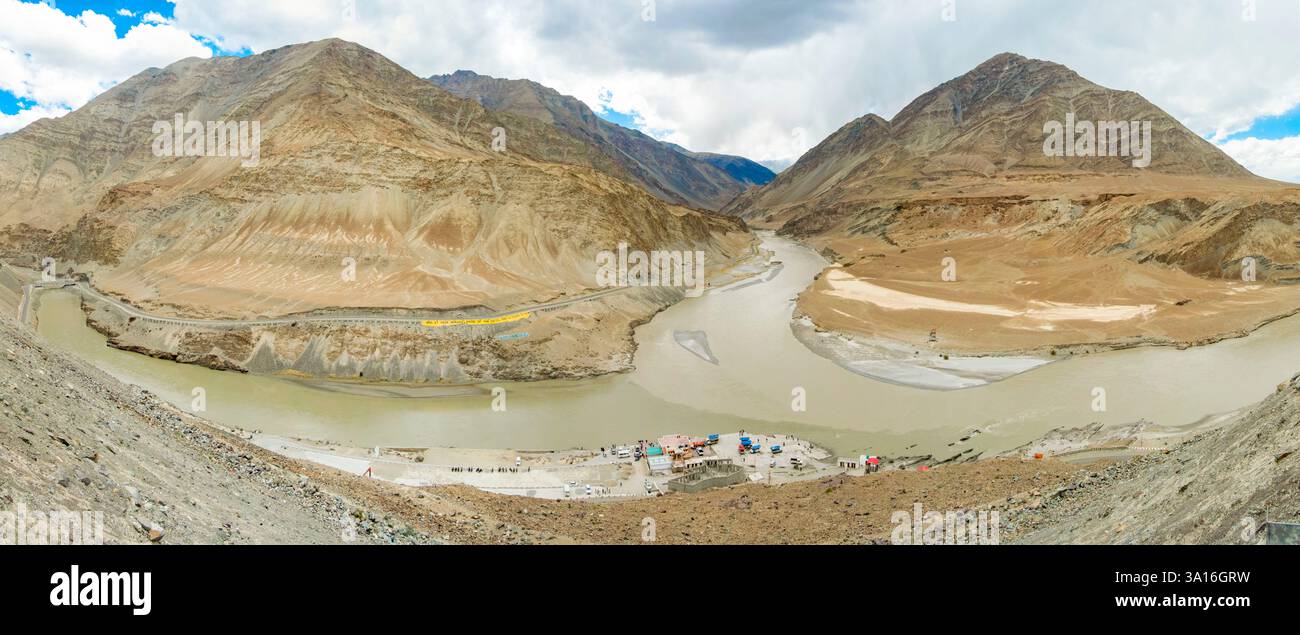 India, Ladakh state, Trans-Himalayan, motorbike tour on Royal enfield ...