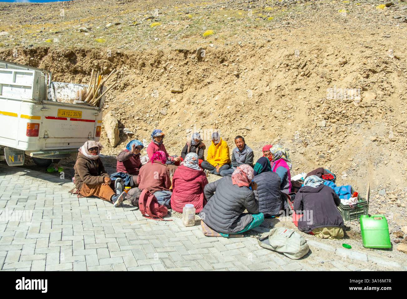 Trans woman india hi-res stock photography and images - Alamy