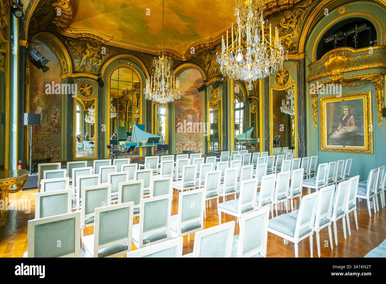 France, Paris, Singer Polignac Foundation Stock Photo - Alamy