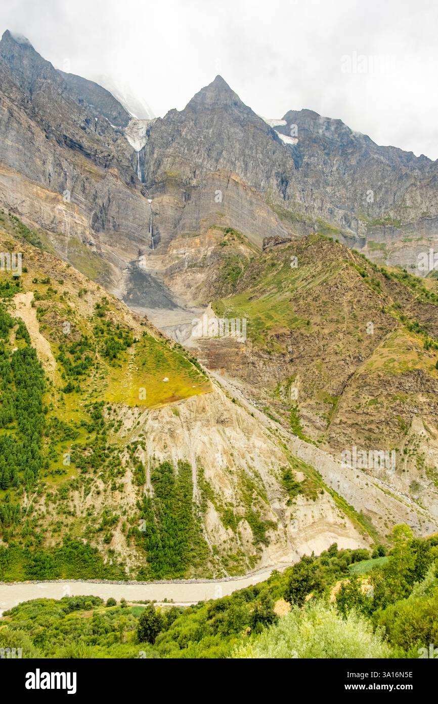 India, Himachal Pradesh state, Trans-Himalayan, motorbike tour on Royal ...