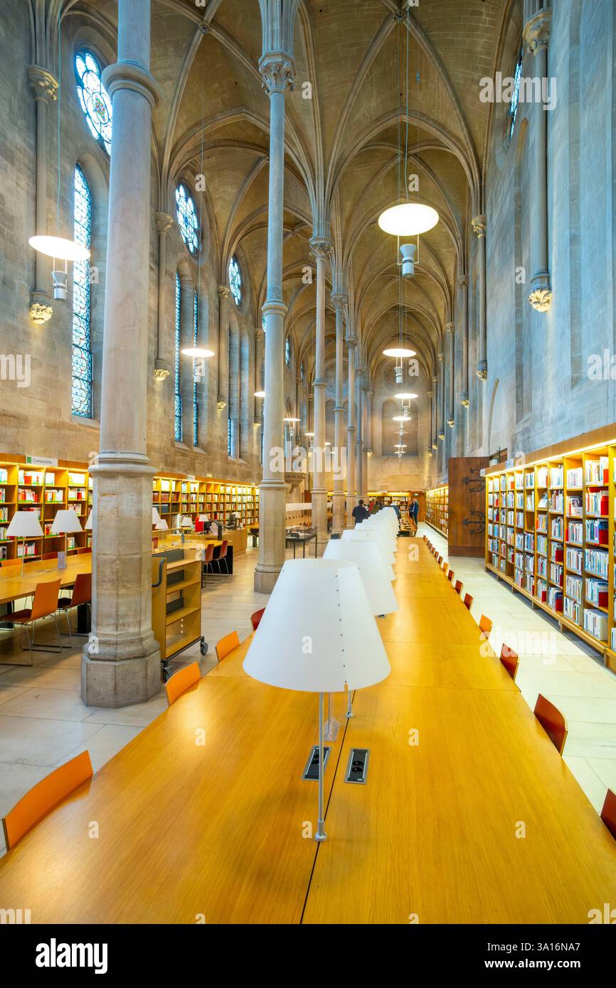 France, Paris, Conservatory of Arts and Crafts, the monks' refectory ...