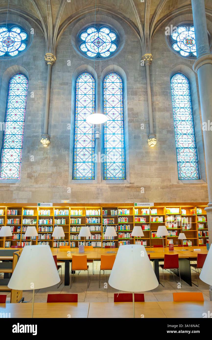 France, Paris, Conservatory of Arts and Crafts, the monks' refectory ...