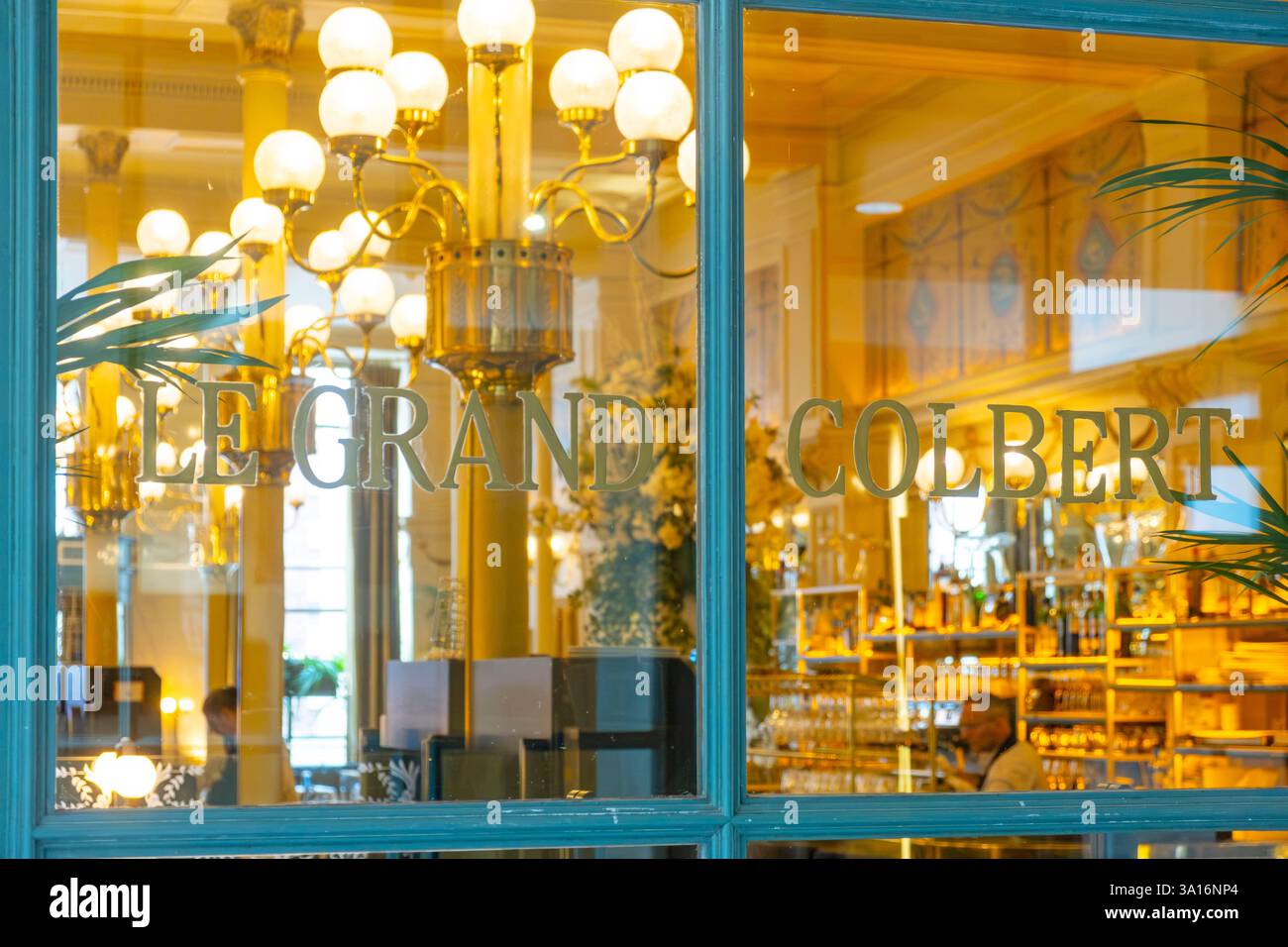 Grand colbert hi-res stock photography and images - Alamy