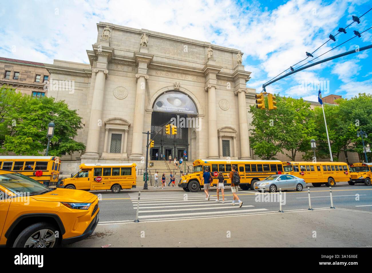 United States, New York State, New York City, Manhattan, school buses ...