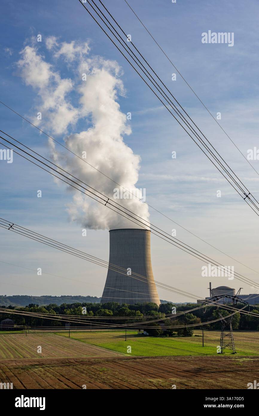France, Tarn et Garonne, Golfech, nuclear power plant, one of the ...