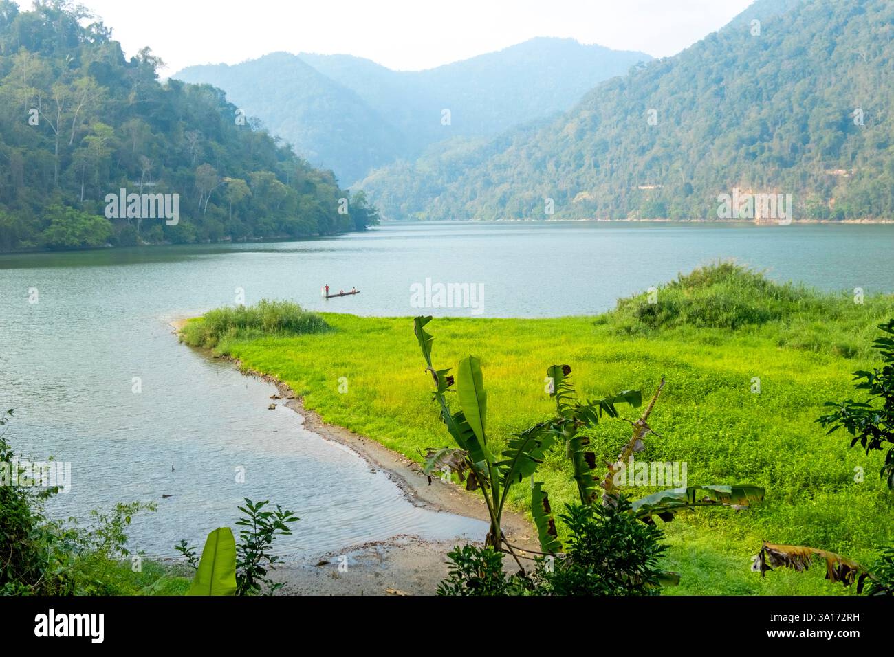 Vietnam, Bac Kan province, Ba Be National Park, Ba Be lake Stock Photo ...